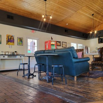 FLYING ROADRUNNER BAKERY - Updated February 2025 - 223 Photos & 74 ...