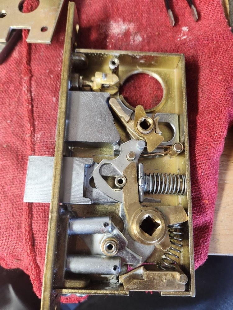 PLATINUM SHIELD SERVICES - Request a Quote - Salem, Oregon - Keys ...