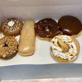 UFFDA DONUTS - Updated April 2025 - 59 Photos & 39 Reviews - 13716 ...