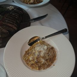 IL PREMIO - Updated March 2025 - 79 Photos & 23 Reviews - 800 Rankin St ...