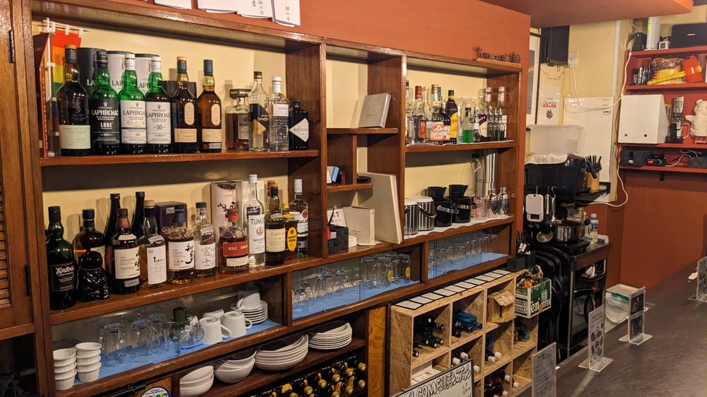 WANDER BAR - SNACKS AND DRINKS - Sakaemachi 2-3, 釧路市, 北海道, Japan - Beer ...