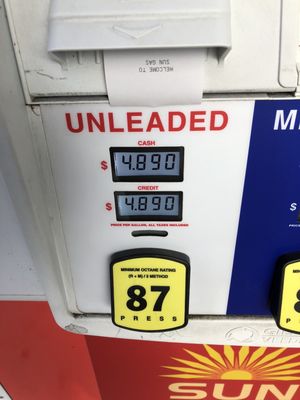 SUN GAS STATION - Updated November 2024 - 65 Photos & 285 Reviews ...