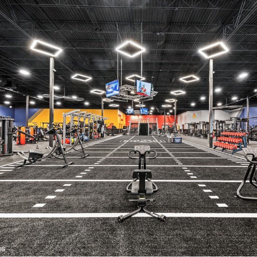 CRUNCH FITNESS - TULSA MIDTOWN - Updated December 2025 - 15 Photos ...
