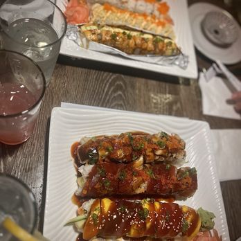 KING’S ASIAN CUISINE AND SUSHI BAR AND LOUNGE - Updated October 2025 ...