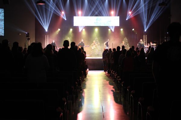 242 COMMUNITY CHURCH - BRIGHTON - Updated February 2025 - 16 Photos ...