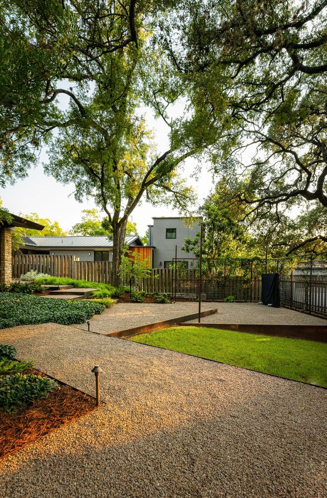 DE LUNA SITE & LANDSCAPE - Updated July 2025 - 12 Photos - Pflugerville ...