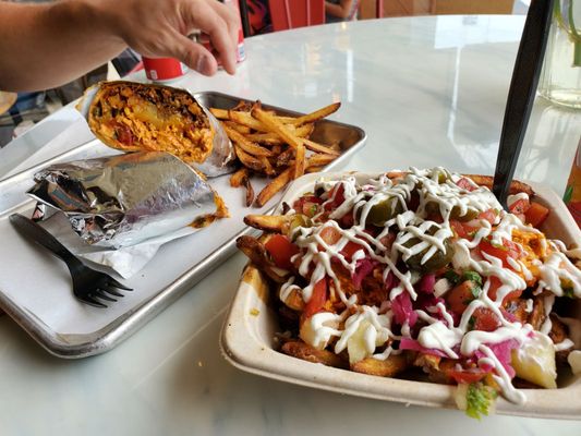 THE FLYING V - Updated August 2025 - 58 Photos & 63 Reviews - 201 East ...