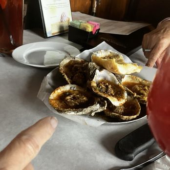SOUTHERN PEARL OYSTER HOUSE - CLOSED - Updated January 2026 - 437 ...