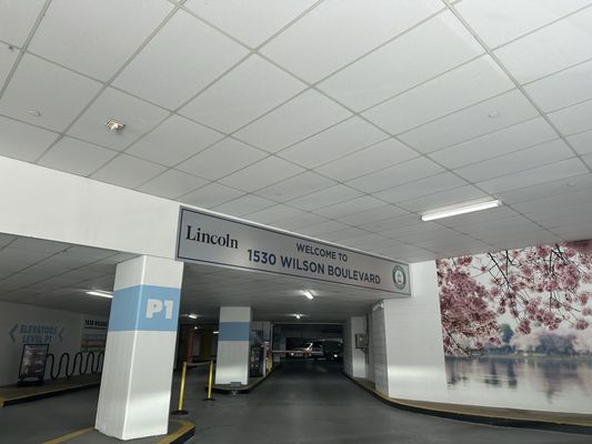 COLONIAL PARKING - Updated March 2025 - 28 Photos - 1530 Wilson Blvd ...