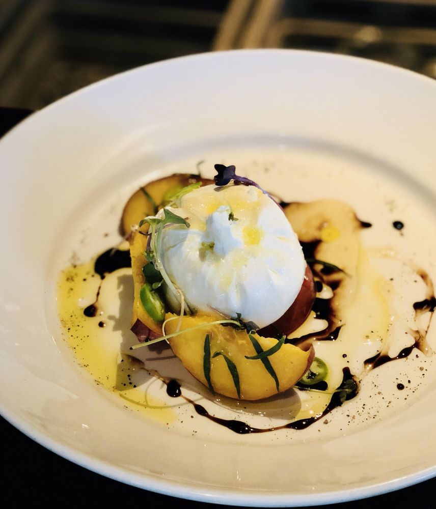 Q RESTAURANT & BAR - 780 Photos & 765 Reviews - American (New) - 828 SW ...