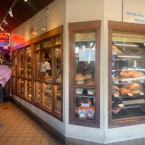THREE GIRLS BAKERY - 538 Photos & 573 Reviews - 1514 Pike Pl, Seattle ...