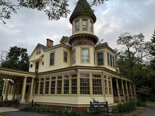 KUSER FARM MANSION AND PARK - Updated September 2025 - 39 Photos - 390 ...