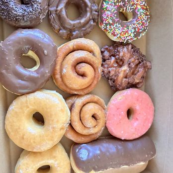 BOSA DONUTS - Updated July 2025 - 66 Photos & 94 Reviews - 415 E Gurley ...