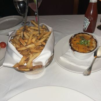 GRILL 225 - Updated December 2025 - 470 Photos & 455 Reviews - 225 E ...