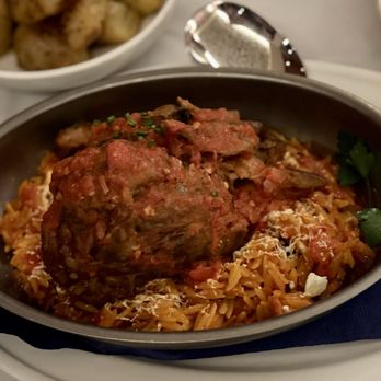 ESTIA - Updated December 2025 - 1353 Photos & 942 Reviews - 1405 Locust ...