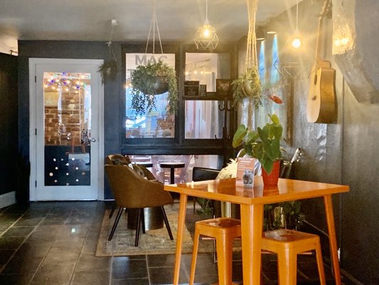 MAC TABBY CAT CAFE - 303 Photos & 130 Reviews - 3204 N Davidson St ...