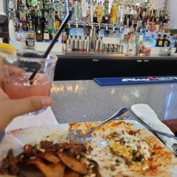 UPTOWN DOWNTOWN BAR AND GRILL - Updated June 2025 - 106 Photos & 68 ...