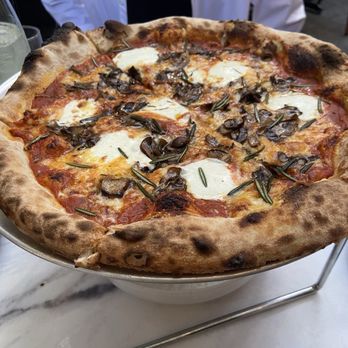 OSTERIA - Updated January 2025 - 1529 Photos & 1075 Reviews - 640 N ...