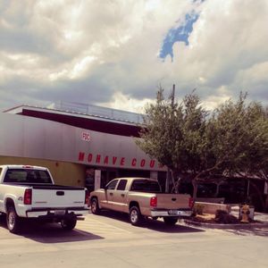 LAUGHLIN LIBRARY - Updated December 2025 - 16 Photos & 13 Reviews ...