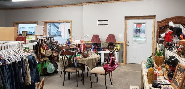 JB’S THRIFT STOP - Updated May 2026 - 714 W Berry, Hamilton, Missouri ...