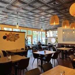 ROZ GRILL - Updated December 2025 - 160 Photos & 88 Reviews - 8200 ...