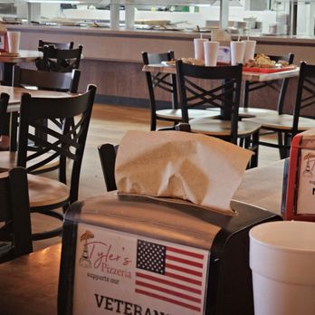 TYLER’S PIZZERIA - Updated October 2025 - 11 Reviews - 3610 N Main St ...