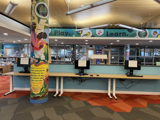 RONDO PUBLIC LIBRARY - Updated October 2025 - 13 Photos - 461 Dale St N ...