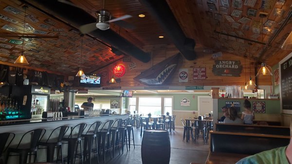 WILLY’S ALE ROOM - Updated December 2025 - 71 Photos & 138 Reviews ...