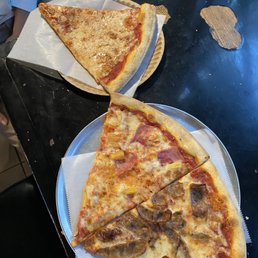 FRONT STREET PIZZA - Updated December 2025 - 384 Photos & 516 Reviews ...