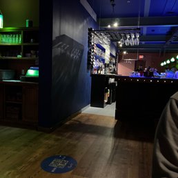 ROOTS THE RESTAURANT - Updated January 2026 - 295 Photos & 433 Reviews ...