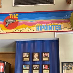 HI-POINTE DRIVE-IN - 790 Photos & 796 Reviews - 1033 McCausland Ave, St ...