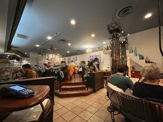 MEZES - Updated November 2025 - 391 Photos & 291 Reviews - 456 Danforth ...