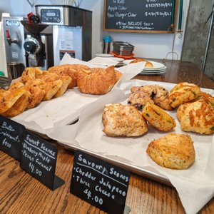 DINEEN COFFEE - Updated September 2025 - 81 Bay Street, Toronto ...