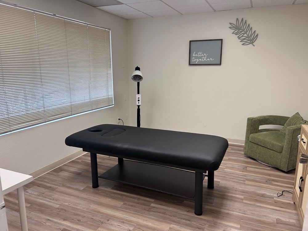 THE PINE CHIROPRACTIC & ACUPUNCTURE - Updated December 2025 - 10 Photos & 11 Reviews - 7670 ...