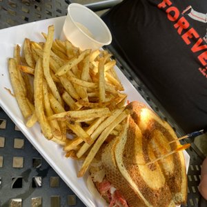 BOXING DONKEY IRISH PUB - 324 Photos & 388 Reviews - 300 Lincoln St ...