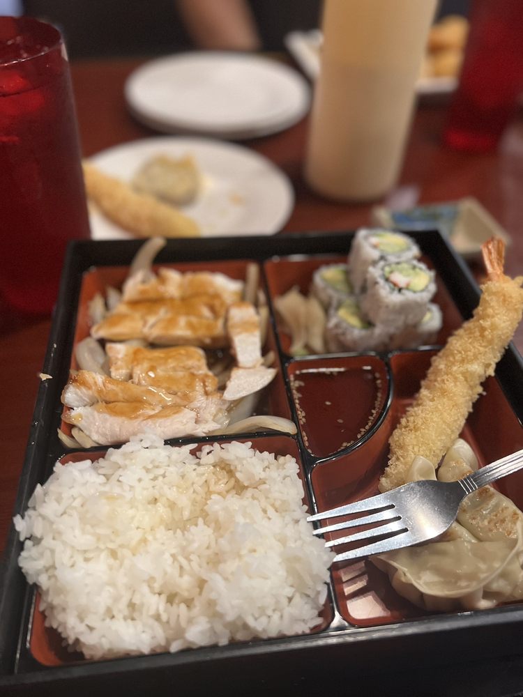 ASUKA - 81 Photos & 92 Reviews - 318 S College Mall Rd, Bloomington ...