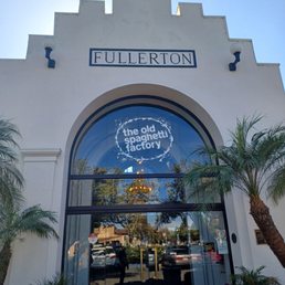 THE OLD SPAGHETTI FACTORY - Updated June 2025 - 1915 Photos & 1302 ...