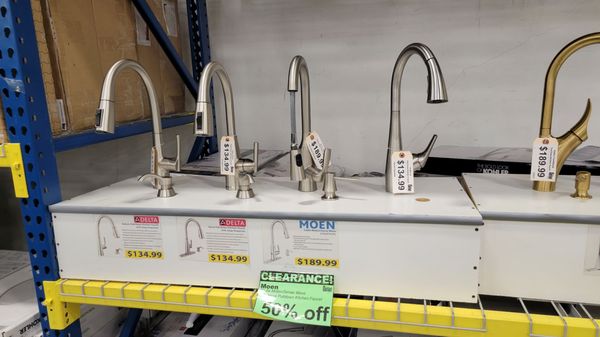 THE OUTLET BY ELS - 145 Photos & 196 Reviews - 880 S Azusa Ave, Azusa ...