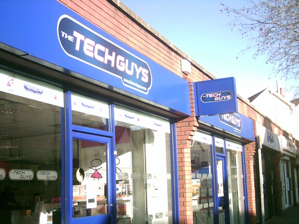 THE TECH GUYS - 11/12 The Promenade, Bristol, United Kingdom - IT ...