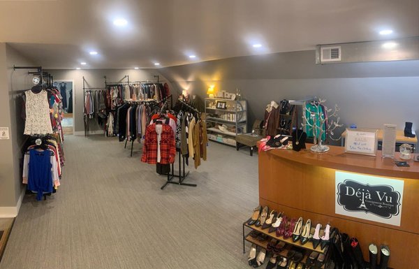 DEJA VU CONSIGNMENT BOUTIQUE - Updated July 2025 - 15 Photos - 3090 Harrisburg Pike, Landisville ...