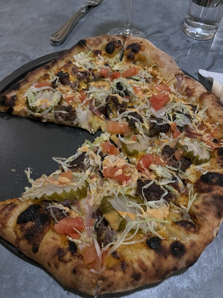 THE BACK DOOR KITCHEN & PIZZERIA - Updated October 2025 - 17 Photos ...