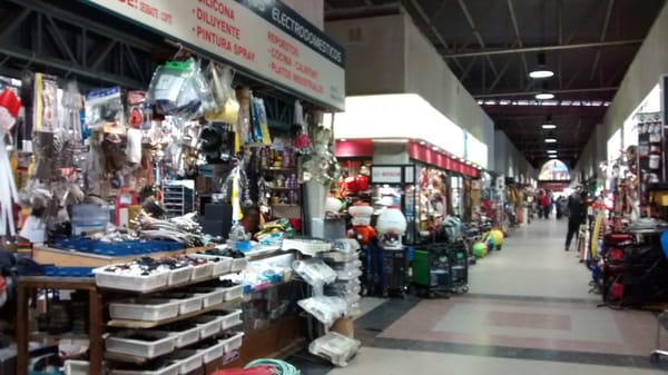 CENTRO FERRETERO - Updated February 2025 - Calle Matucana 61, RM ...