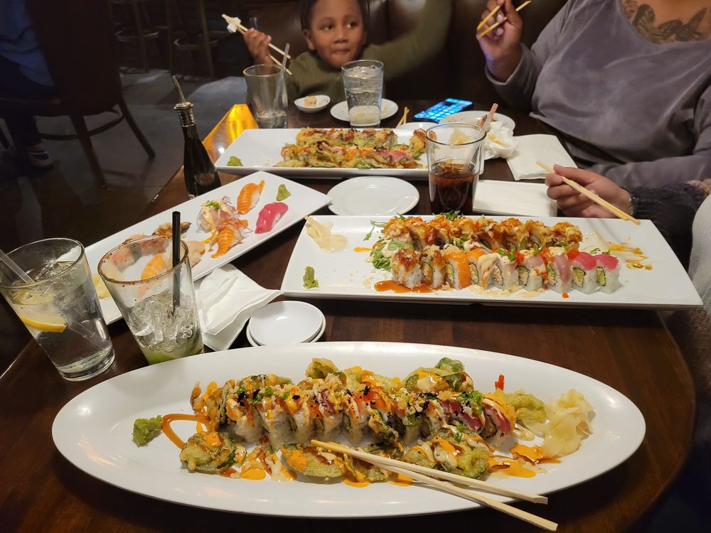 RAW SUSHI BISTRO - 477 Photos & 663 Reviews - 1200 I St, Modesto, CA ...
