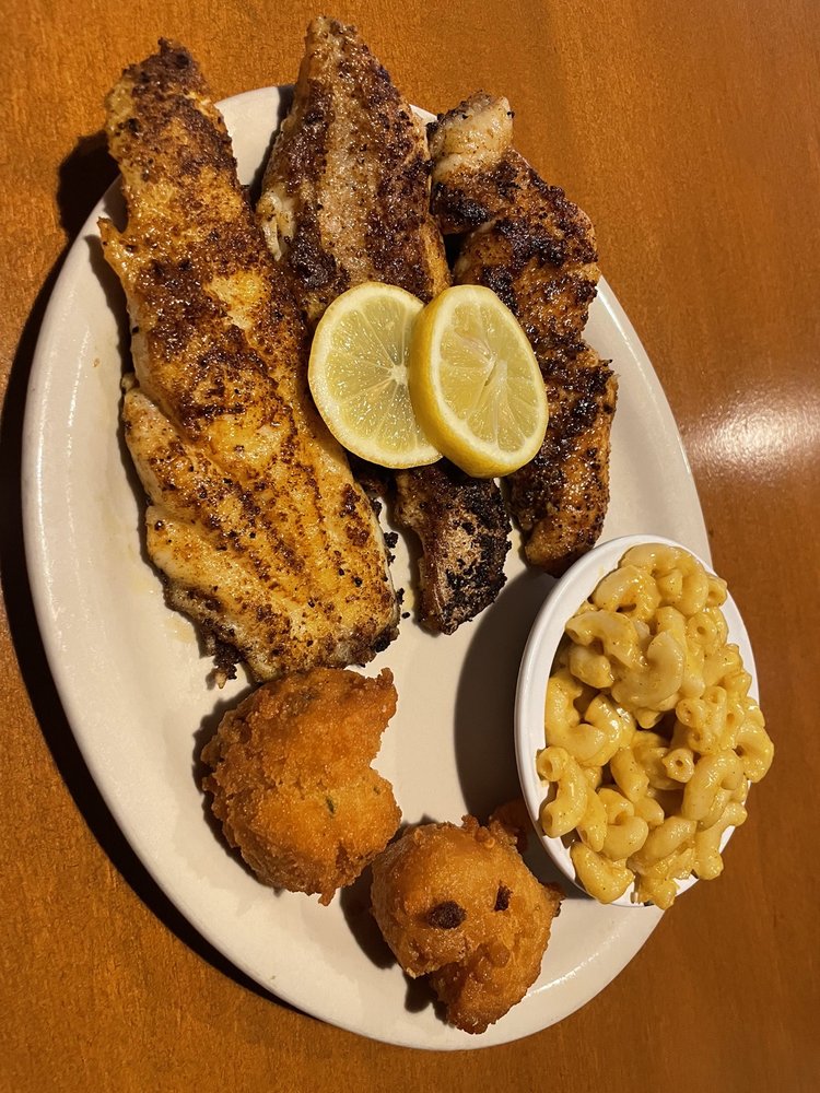 A AND J’S CATFISH STATION - Updated December 2025 - 100 Photos & 59 ...