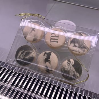 MACADONS - Updated February 2025 - 767 Photos & 407 Reviews - 826 S 3rd ...