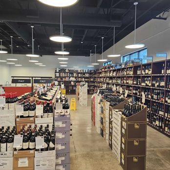 K L WINE MERCHANTS Updated March 2025 22 Photos 11 Reviews 4235 Sepulveda Blvd Culver City California Beer Wine Spirits Phone Number Yelp