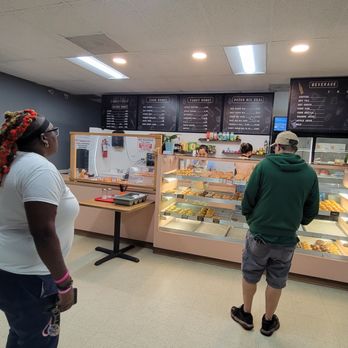 WESTERNCO DONUT - Updated November 2025 - 123 Photos & 130 Reviews ...