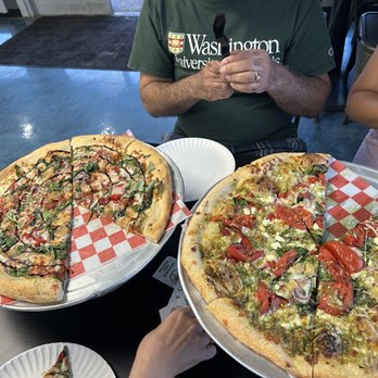 HIGH RISE PIZZA KITCHEN - Updated August 2025 - 36 Photos & 72 Reviews ...