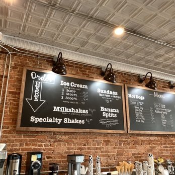 DROOP SCOOPS - Updated July 2024 - 120 Gordon St, Chickamauga, Georgia ...