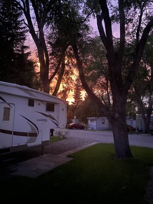 WAGON WHEEL RV PARK - Updated July 2025 - 10 Photos & 11 Reviews - 1880 ...